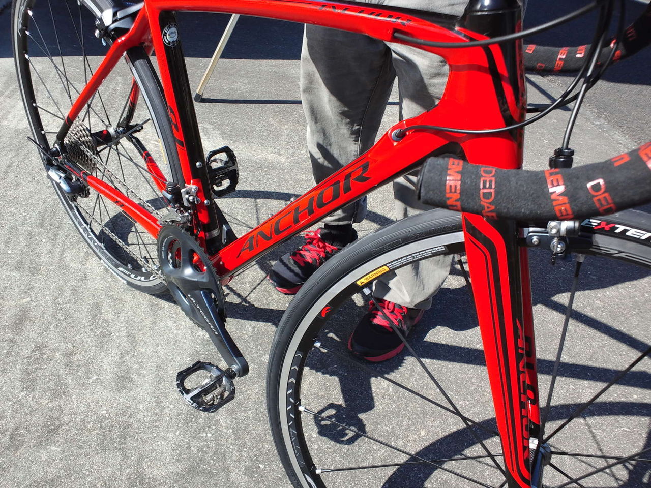 ANCHOR RL8 レーシングレッド | サイクルショップ ワラガイ